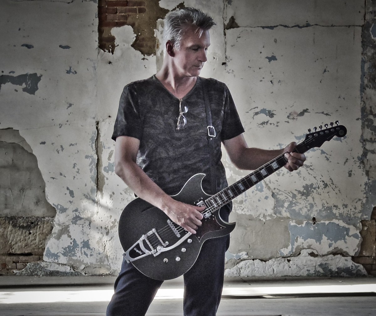 Enjoying The Ride: Musician Eliot Lewis Dishes On His Life, Career and ...